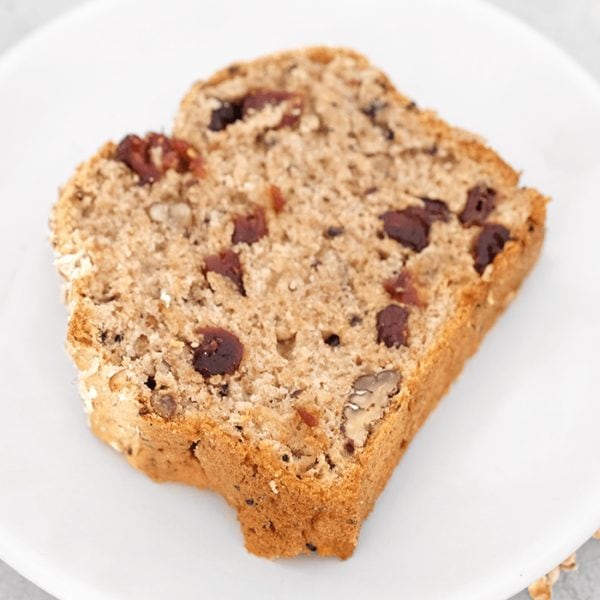 Pain vegan aux noix de pécan, figues et cranberries - Healthy Alie