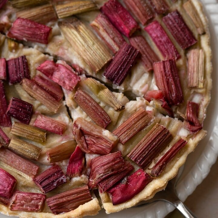 Tarte à la rhubarbe vegan - Healthy Alie